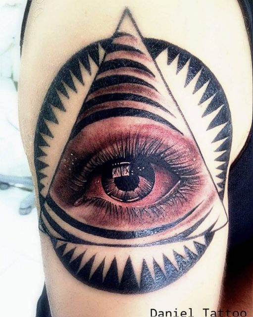 Daniel Tattoo | TattooMenu