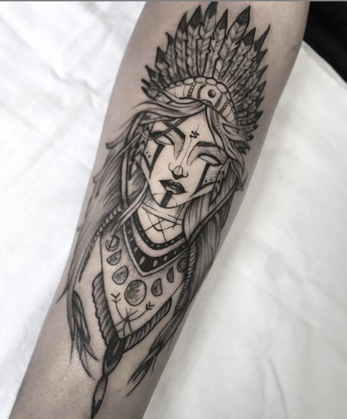 King Tattoo Studio | TattooMenu