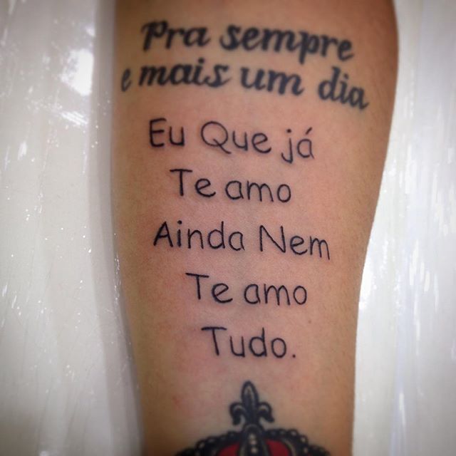 Raphinha Tattoo & Piercing Skate Shop | TattooMenu